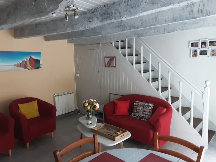 Agréable Maison De Ville Au Calme - Baud