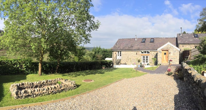 Peaceful 3 Bed Barn Conversion In Tranquil Valley - Llangollen
