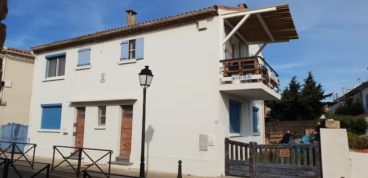 Le Lit De Jacobée - Saintes-Maries-de-la-Mer