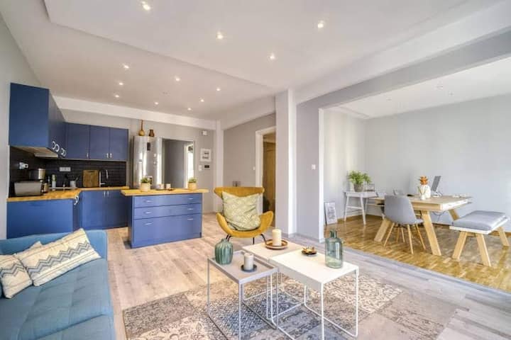 Charming One Bedroom Apartment Near The Center - Atenas
