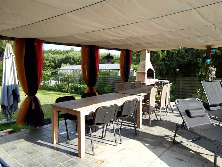 Tml Pop-up Camping, 2 En 4-p. Tenten Met Zwembad. - Boom