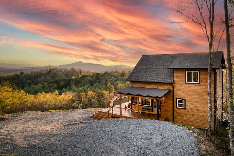 Blue Ridge Mountains Vacation Rentals & Homes - United States | Airbnb