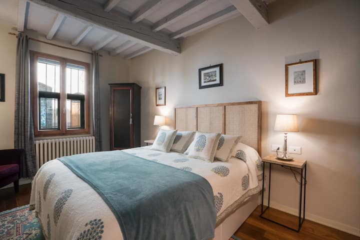 Charming Home W/ A Large Garden In Historic Heart - Firenze