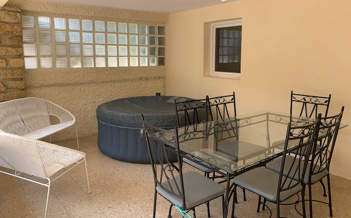 Ravissant Logement Avec Son Jacuzzi - Salon-de-Provence