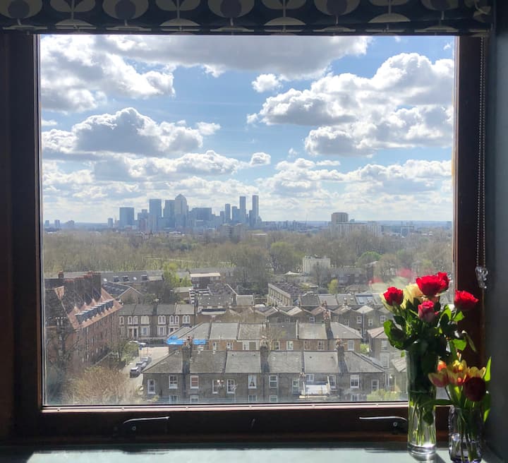 Stunning Views Apartment In Arty East London - London