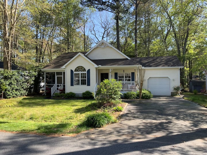 Family-friendly 3br/3bth W/ Workspace & Kid Games - Ocean Pines, MD