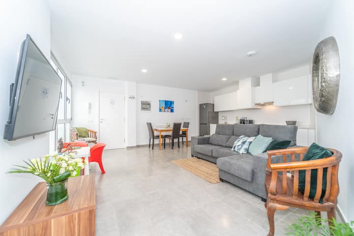 Amplio Y Luminoso Apartamento En El Médano - El Médano