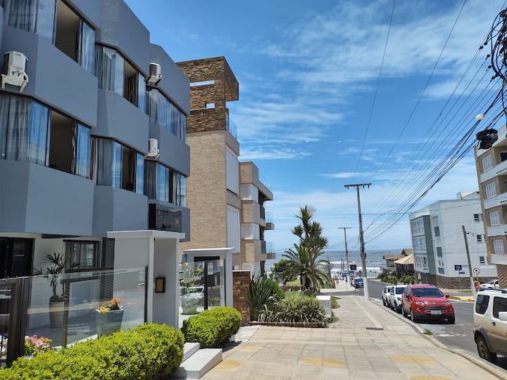 Apartamento Com Vista Externa Na Prainha (2.1) - Torres, Brazil