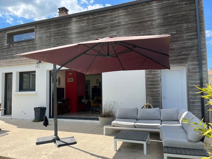 Maison Familiale 180m2+jardin. Proche De La Plage. - Pornic