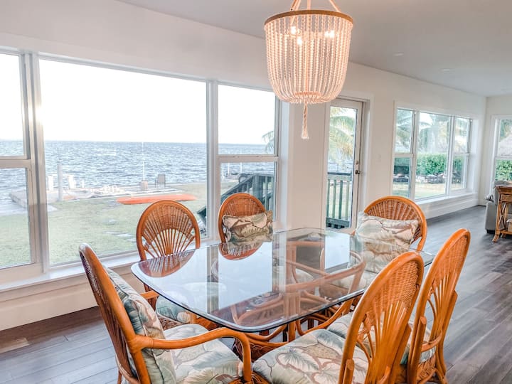 Sea Everywhere!  Open Water & 2 Boat Basins! - Big Pine Key, FL