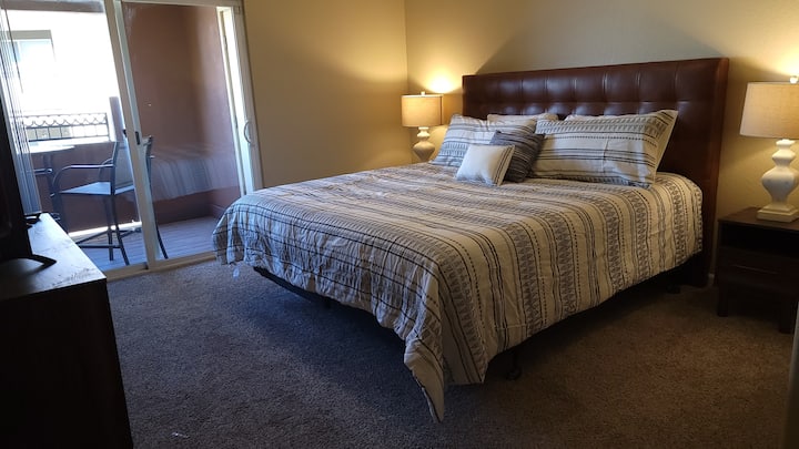 Private Highlands Ranch Condo - Highlands Ranch, CO