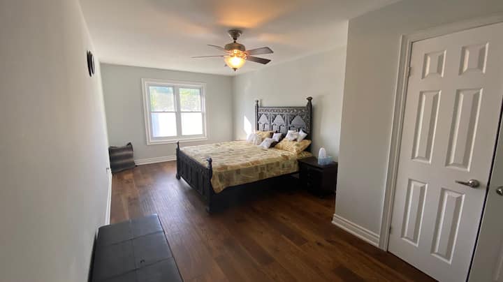 One Bedroom With Attached Bath - 巴里