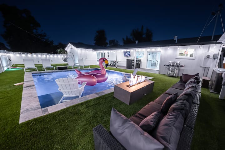 Old Town Escape - Free Heated Pool Hot Tub Firepit - Scottsdale, AZ