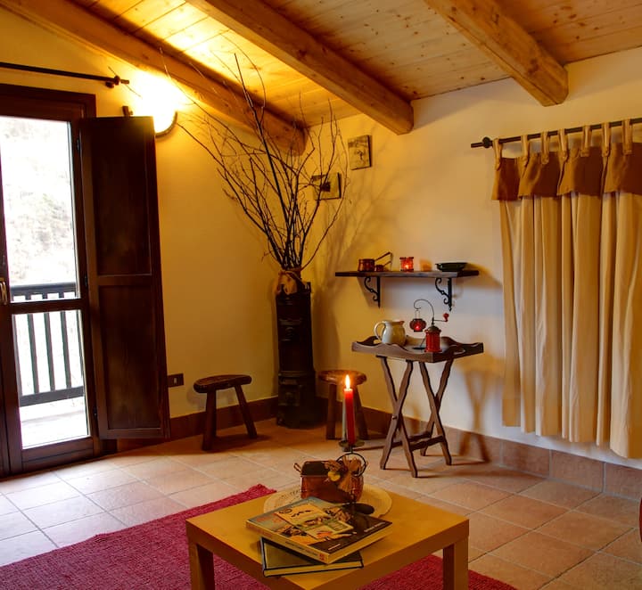 Appartamento Bilocale In Antico Villaggio Alpino - Chamois