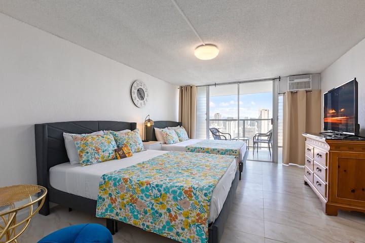 Island Colony Hotel 36th Fl Amazing View - O‘ahu, HI