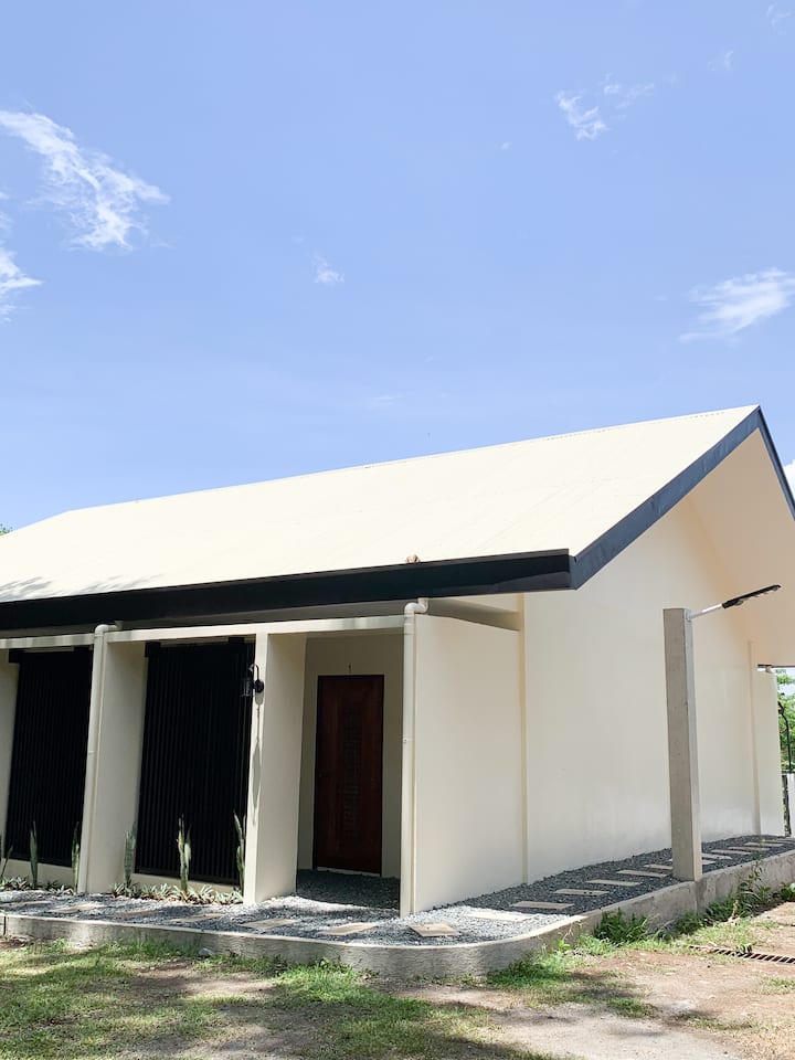 Simple Guesthouse In Silang - Silang