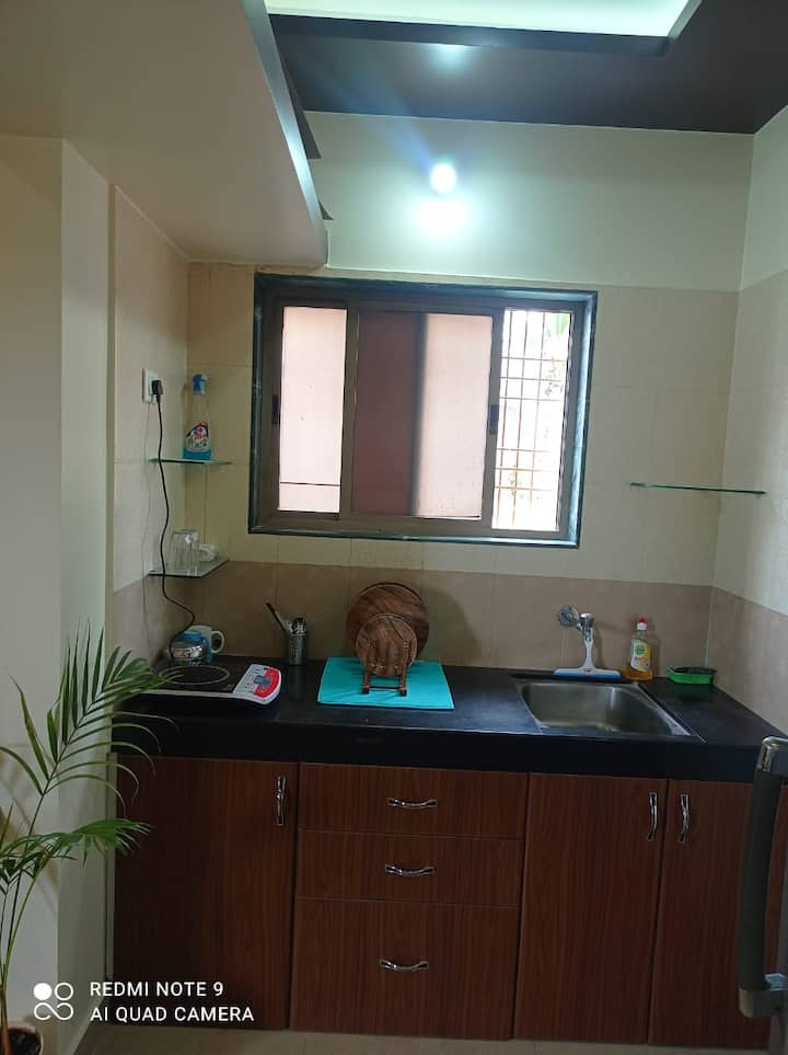 Studio With A Serene Patio. - Pune