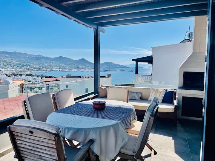 Architectural Design House With Marina View - Yalıkavak