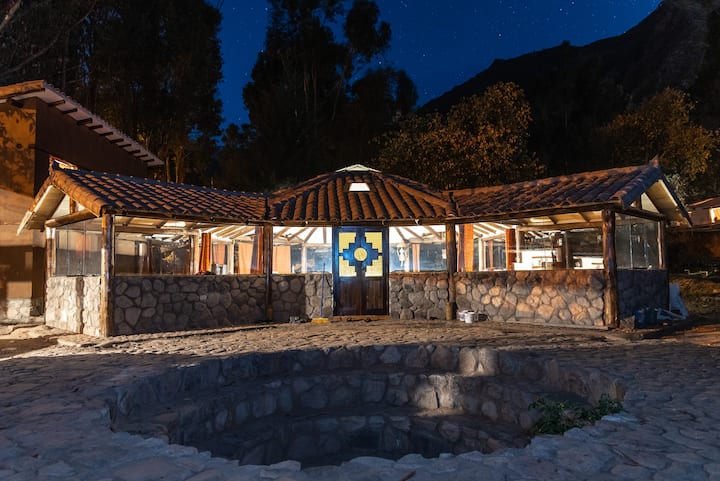 Nave Andina
(Centro De Retiro) - Urubamba