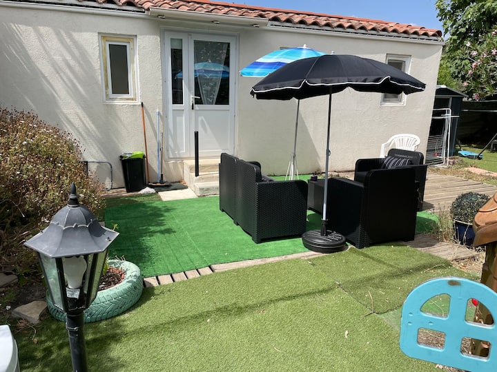 Mobil-home Côte Bleue 20m2 Piscine, Trampoline Jeu - Marignane