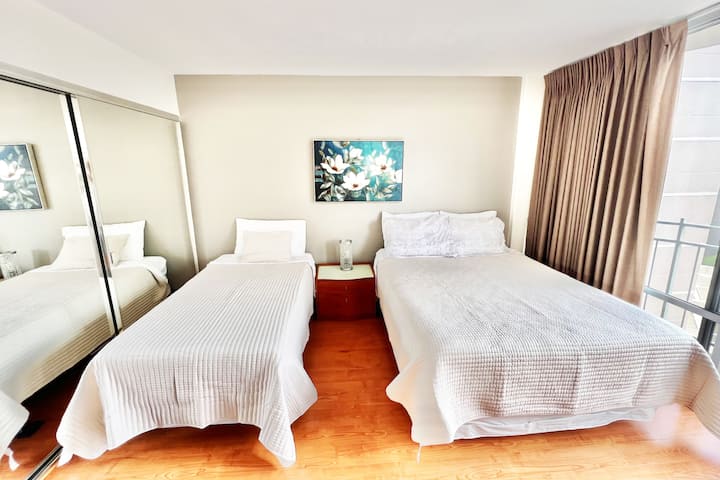 Lovely 1-bedroom At Ilikai Marina, Waikiki - O‘ahu, HI