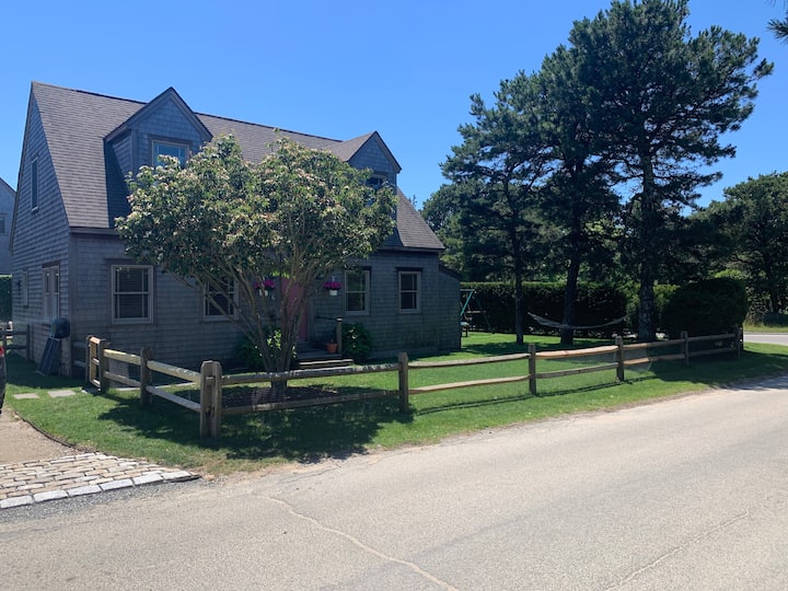 Nantucket 2 Br 2 Ba House In Surfside Area - Nantucket, MA
