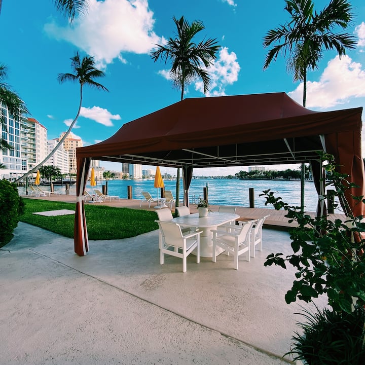 Cozy Beach Condo• Steps To Beach• No Cleaning Fee - Fort Lauderdale