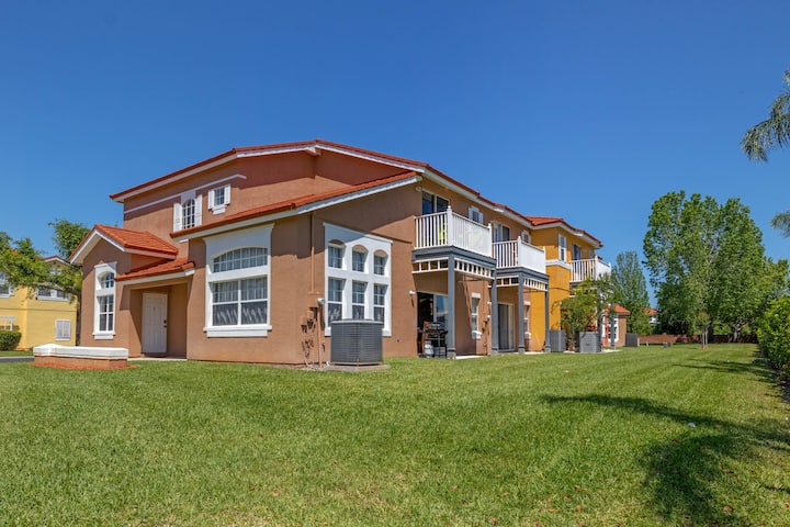 #940 Disney Prestige Resort W/ 2 Masters 4bd/3.5ba - Kissimmee, FL