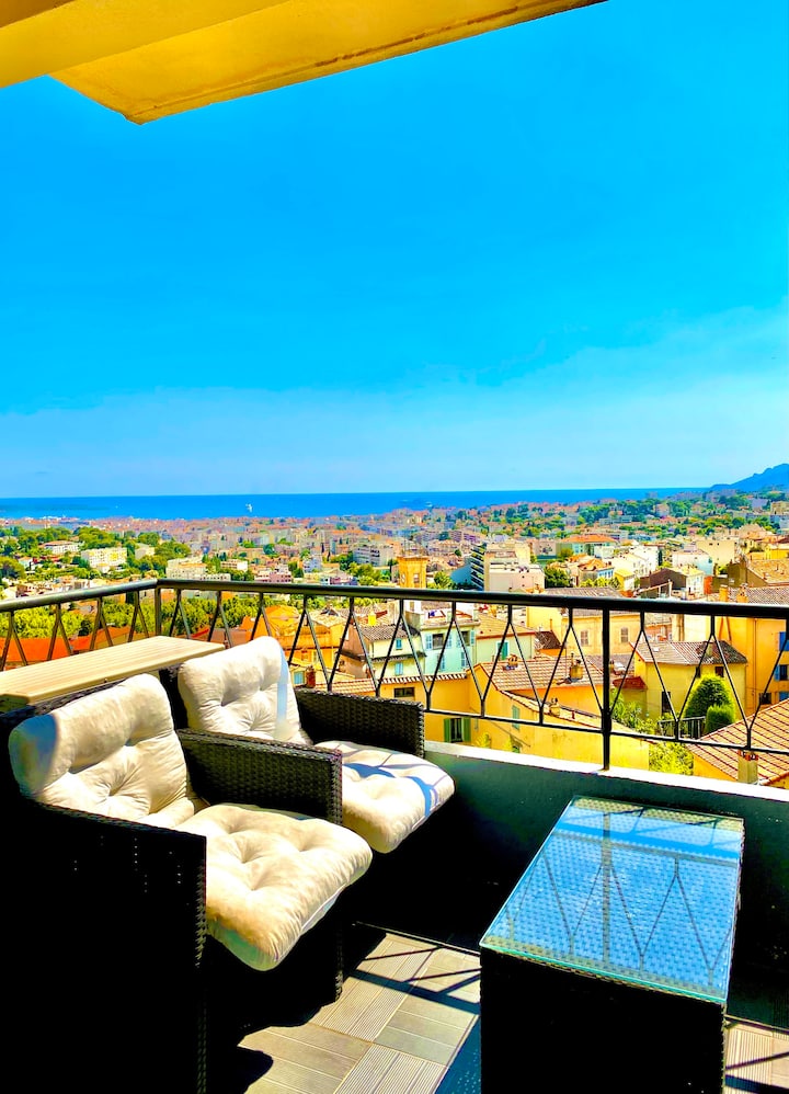 Superbe Type 2 - Vue Imprenable - Golfe-Juan