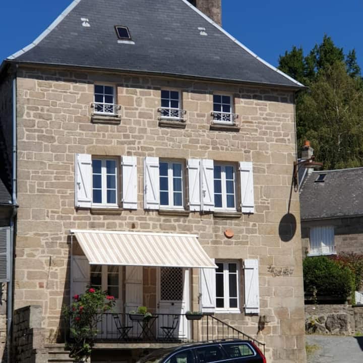 Charmante En Ruime Woning In Faux-la-montagne - Lac de Vassivière