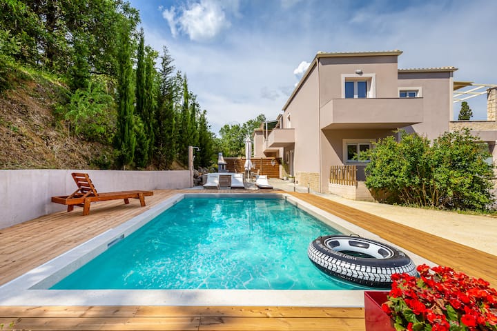 Nightingale Villa & Suites - Jiannis Villa - Pool - Corfu