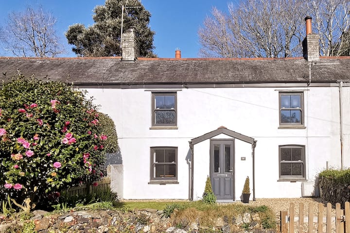 Quintessential Cornish Cottage - St Austell