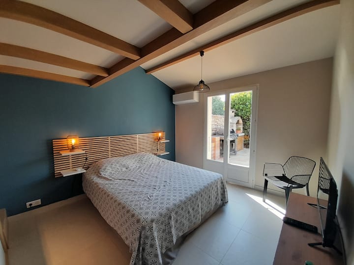 Agréable Chambre Au Pied Des Collines Du Luberon - Cavaillon