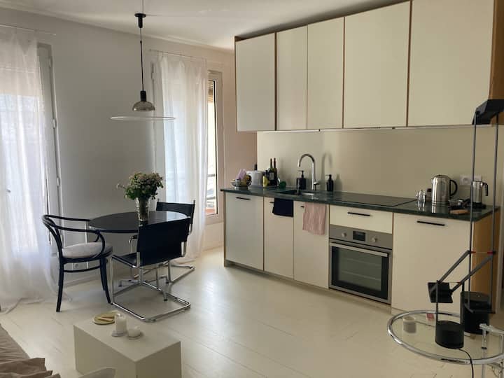 Paris:appartement Charme, Calme 11e Saint Ambroise - Paris 20e Arrondissement