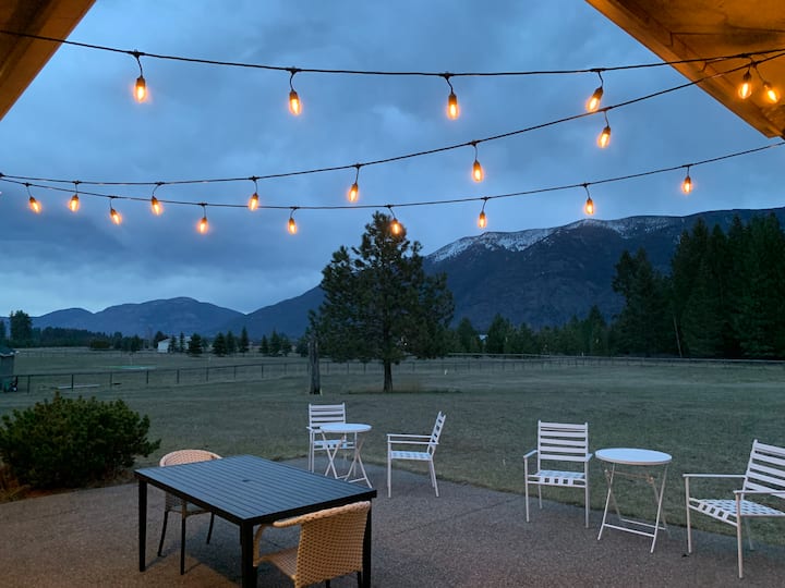 4 Bedroom Rambler On 5 Acres With Mountain Views - Columbia Falls, MT