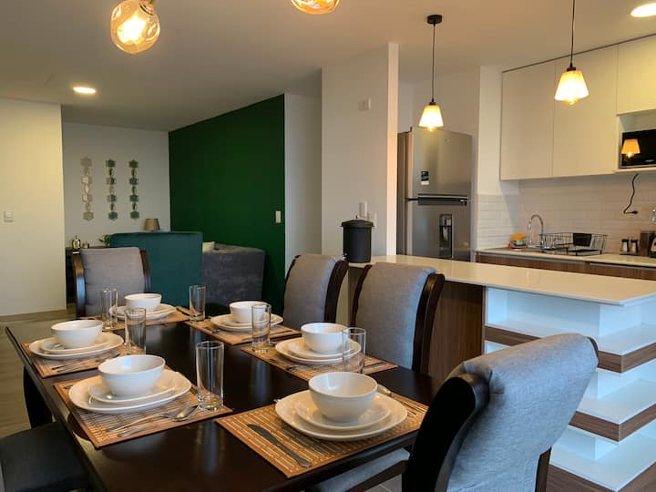Apartamento De Lujo Inteligente Céntrico, Zona 14 - Santa Catarina Pinula