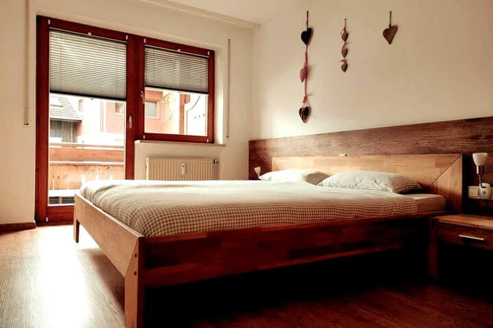 Zentrumsnahe Ferienwohnung, Wanderwege Und Skilift In Der Nähe. - Nesselwang