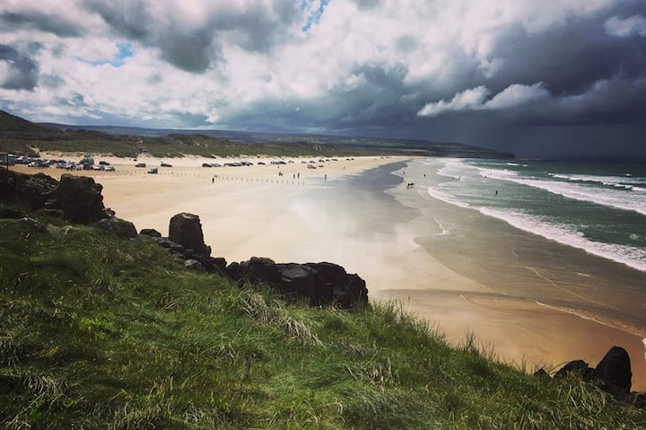 Sunny Holiday House 1 Mile Walk To The Beach - 캐슬락