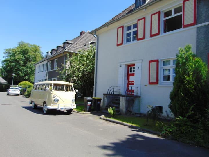 Moderne Wohnung In Historischer Krupp-siedlung - Essen
