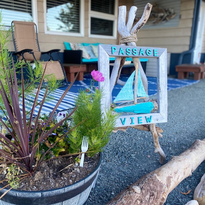Passage View Airbnb - Campbell River