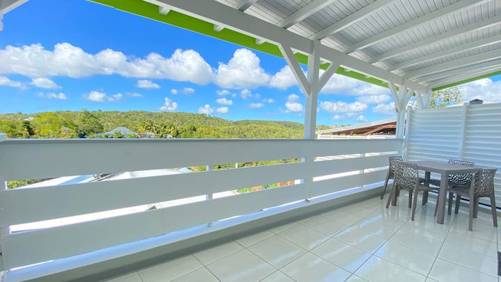 Kaz Korosol Entre Terre Et Mer - Guadeloupe