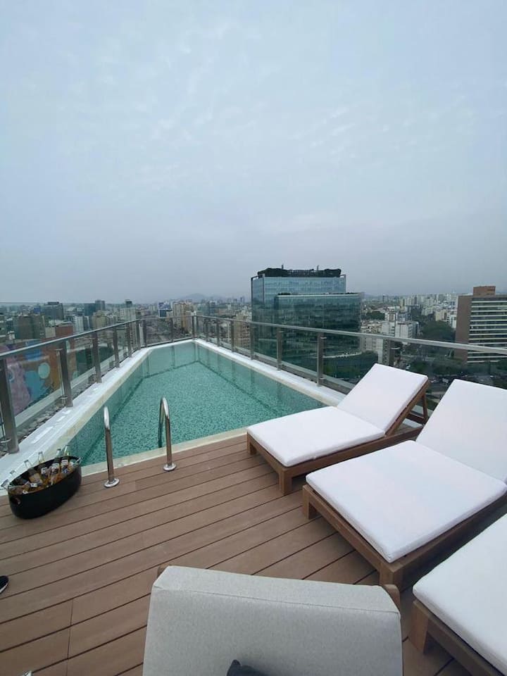 Miraflores, 2-story Apartment - Excellent Location - Peru