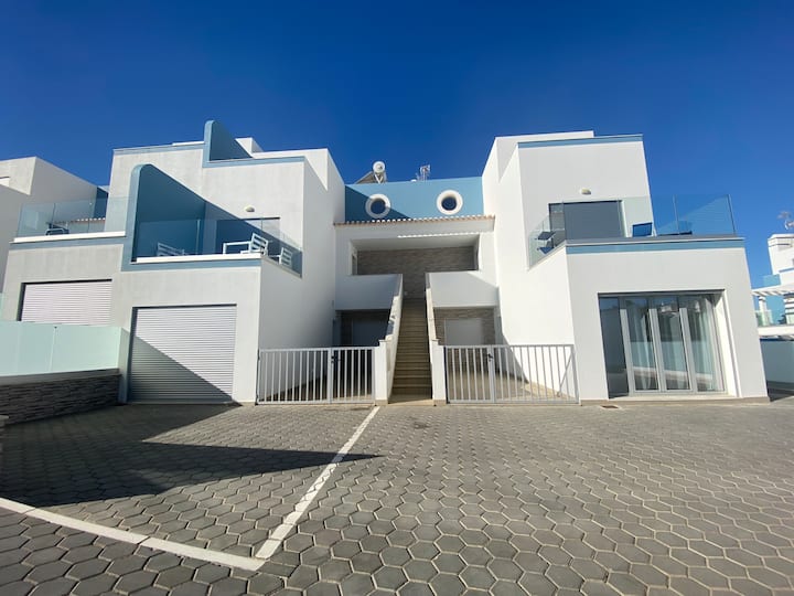 Praia da Lota Holiday Rentals with a Pool - Faro, Portugal | Airbnb
