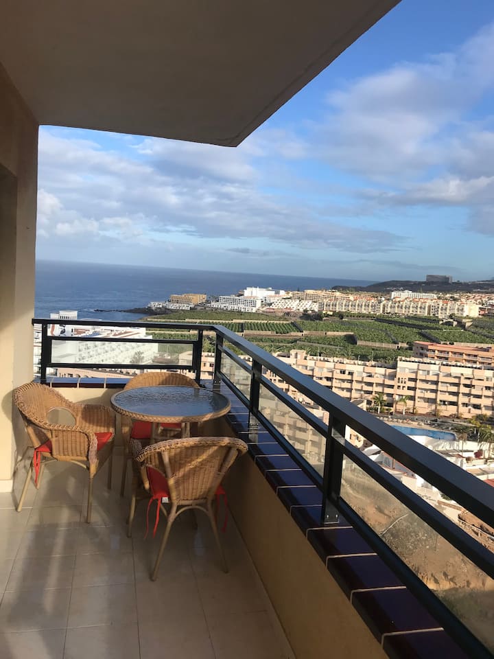 Vue Mer Et Montagne En Face De L'hard Rock Hotel - 阿德赫