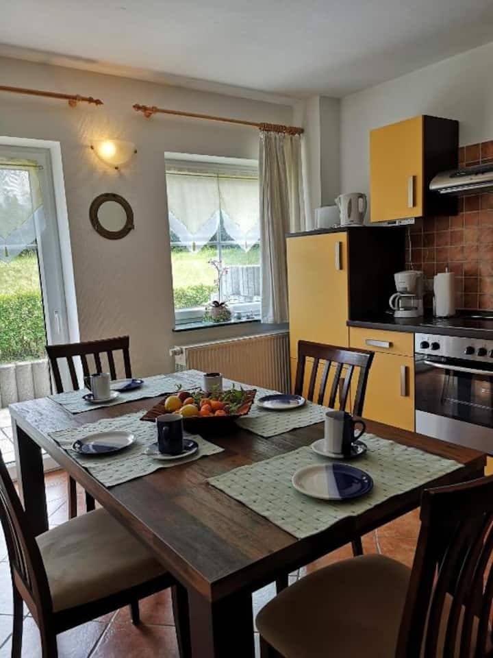 Fewo2  48m², 1wz, Separat 1 Schlafz., 1kinderz. - Sassnitz