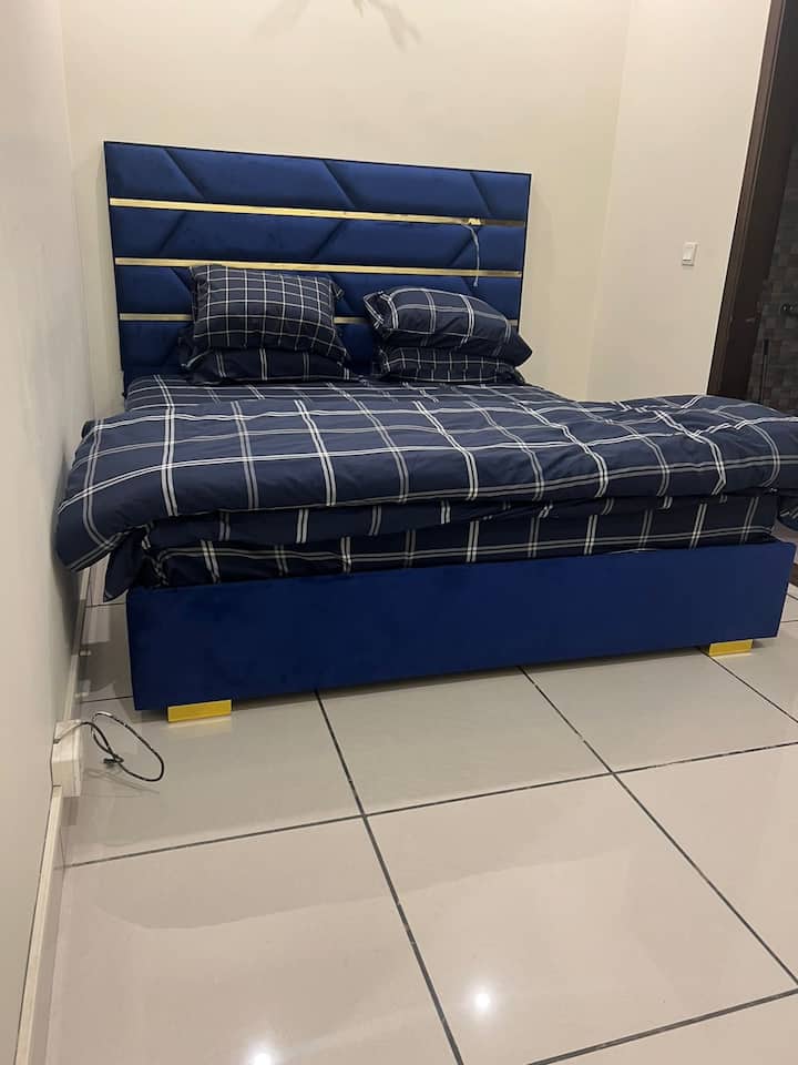 Cheerful 4-bedroom Bungalow With Free Parking! - Karachi