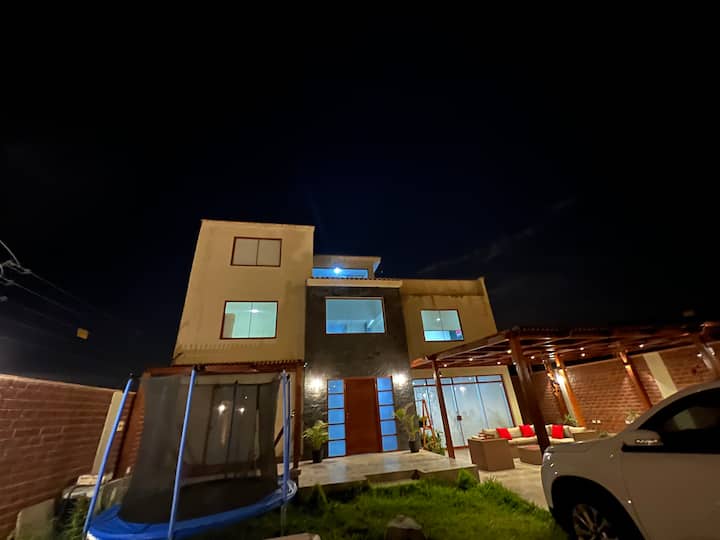 ¡Casa De Estreno! Vistas A Las Montañas/naturaleza - Peru