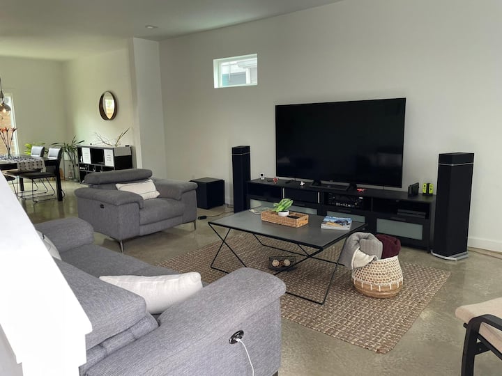 Cozy 2-bedroom House With Patio At Southtown - 샌안토니오