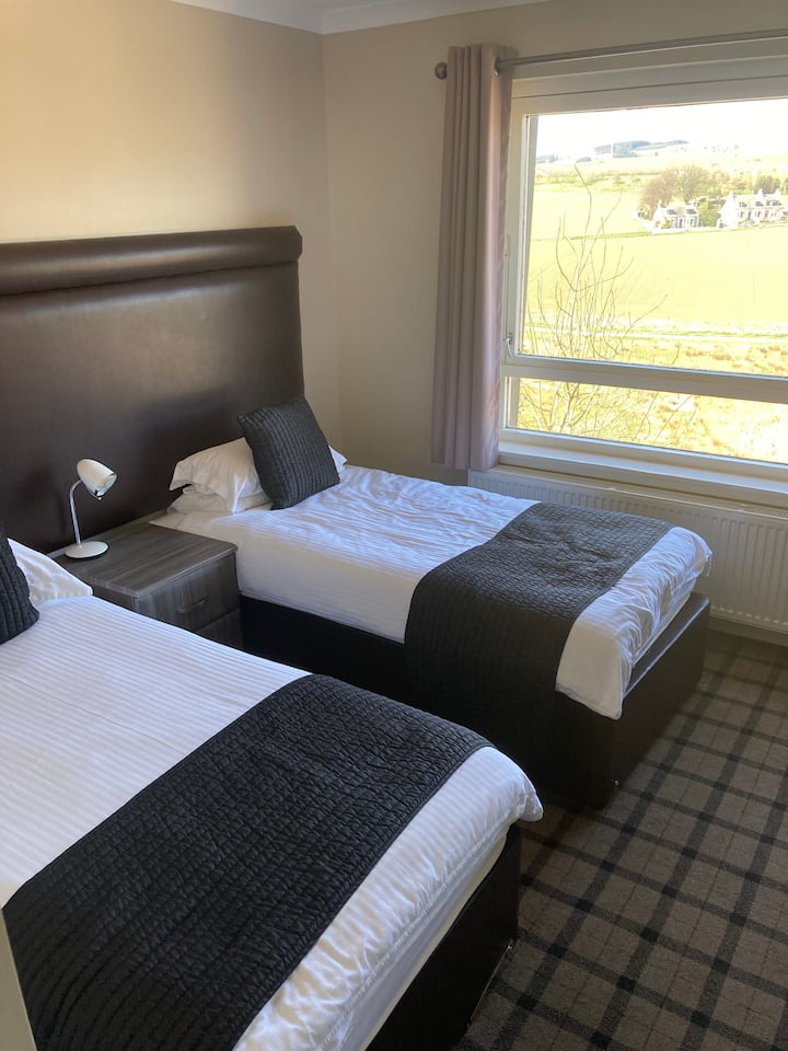 Listed 12 Bedroom Property In A Conservation Area - Kinross