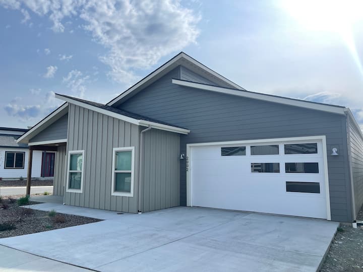 Walk To The River & Centennial Trail-pet Friendly! - Coeur d'Alene, ID